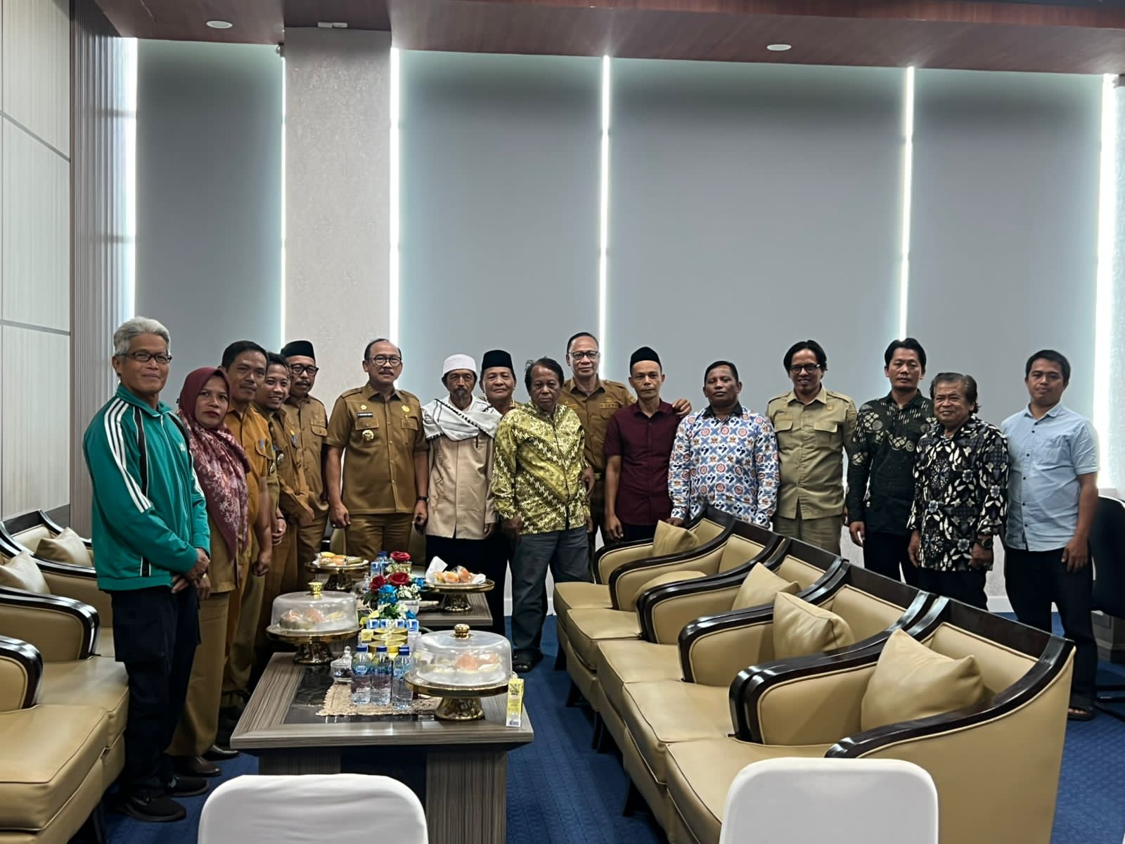 Gubernur Sulbar Dorong Penyelesaian Konflik Tapalang Lewat Musyawarah ...